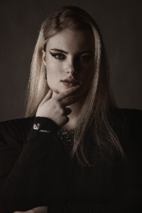 MyModel - Portfolio van model Sharon van der Velden uit Goudswaard ...